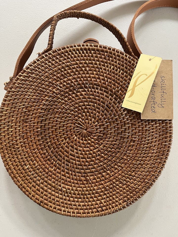 Collection Eighteen Womens Bamboo Circle Hand Crafted Shoulder Purse ...