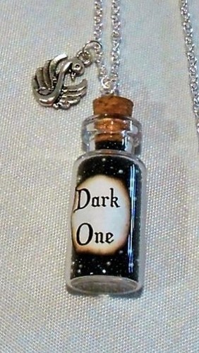 ONCE UPON A TIME TV SERIES POTION BTL (DARK ONE)PENDANT WITH SWAN CHARM ...