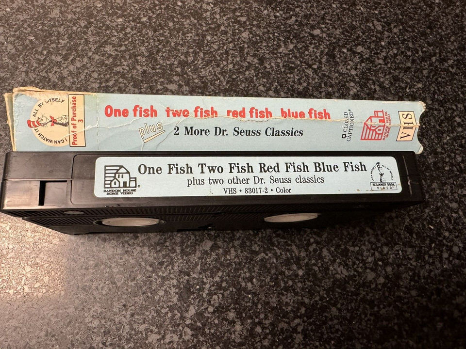 DR. SEUSS ONE FISH TWO FISH RED FISH BLUE FISH VHS VIDEO - FREE ...