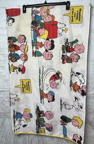Vintage 1971 Peanuts Full Flat Bed Sheet HAPPINESS IS ONE OF THE GANG ...