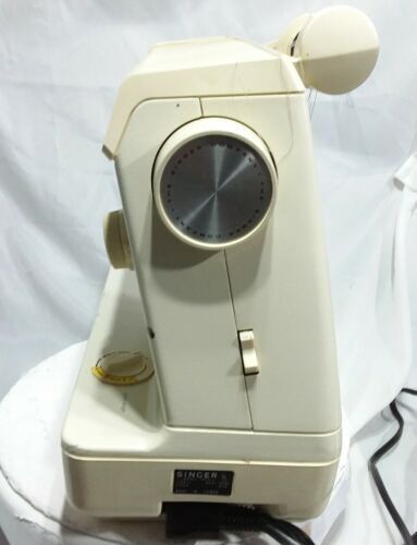 SINGER Model 1425 Sewing Machine With Foot Pedal | eBay