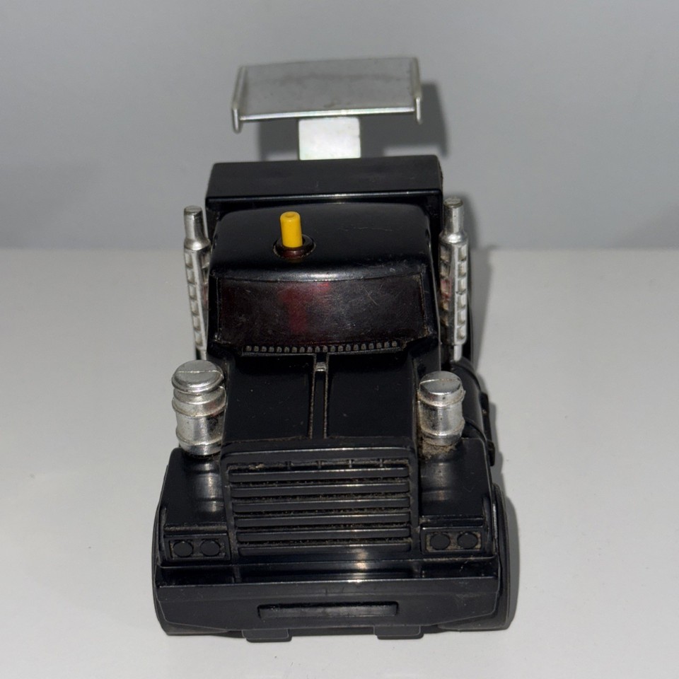 Vintage 1980s Tonka GMC Truck Clutch Popper Semi Drag Racers Black #8 ...
