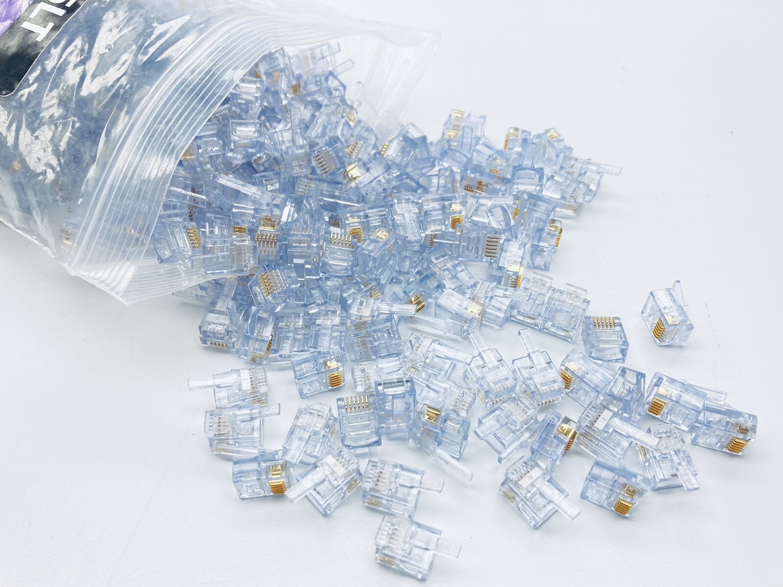 PACK OF 500 UNUSED PLATINUM TOOLS 105005LT EZ-RJ12/11 LONG TAB ...