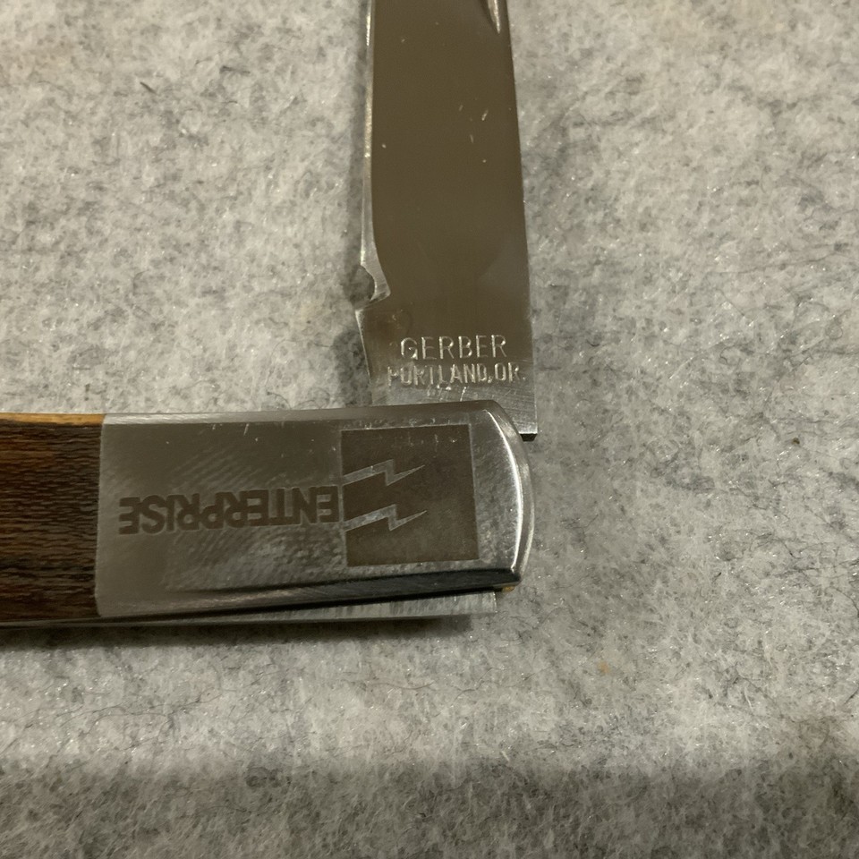 Gerber Silver Knight 250A Wood Handle Lock Back Pocket Knife Enterprise ...