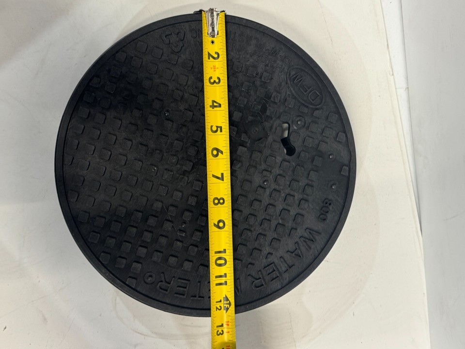 DFW ROUND WATER METER COVER CIRCULAR ROUND 800 SPRING LOCKING 12" NEW ...