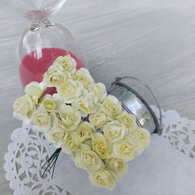 Cream Paper Roses - Bouquet of 24 Cream Color Roses - Crafting Flowers ...