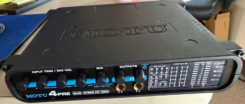 MOTU Hybrid Model 4PRE 6x8 USB 2.0 / FireWire Audio Interface – Very ...