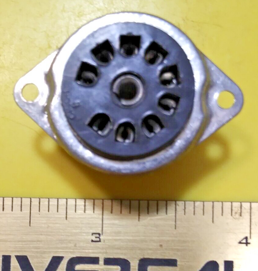 Cinch® 9 Pin Tube Socket • Top Mount • 3/4" Hole • 1-1/8" Hole Centers ...