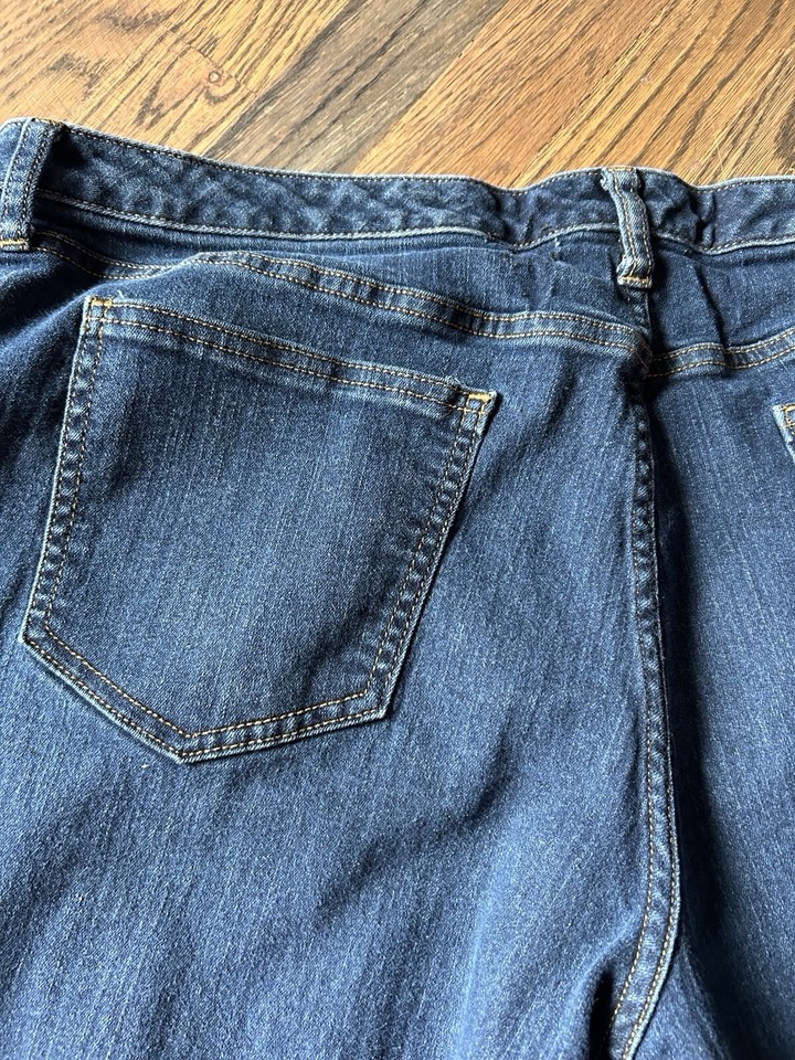 Gap Curvy Straight Leg Sz 18 Woman’s Dark Rinse 84% Cotton 15% Poly. 1% ...