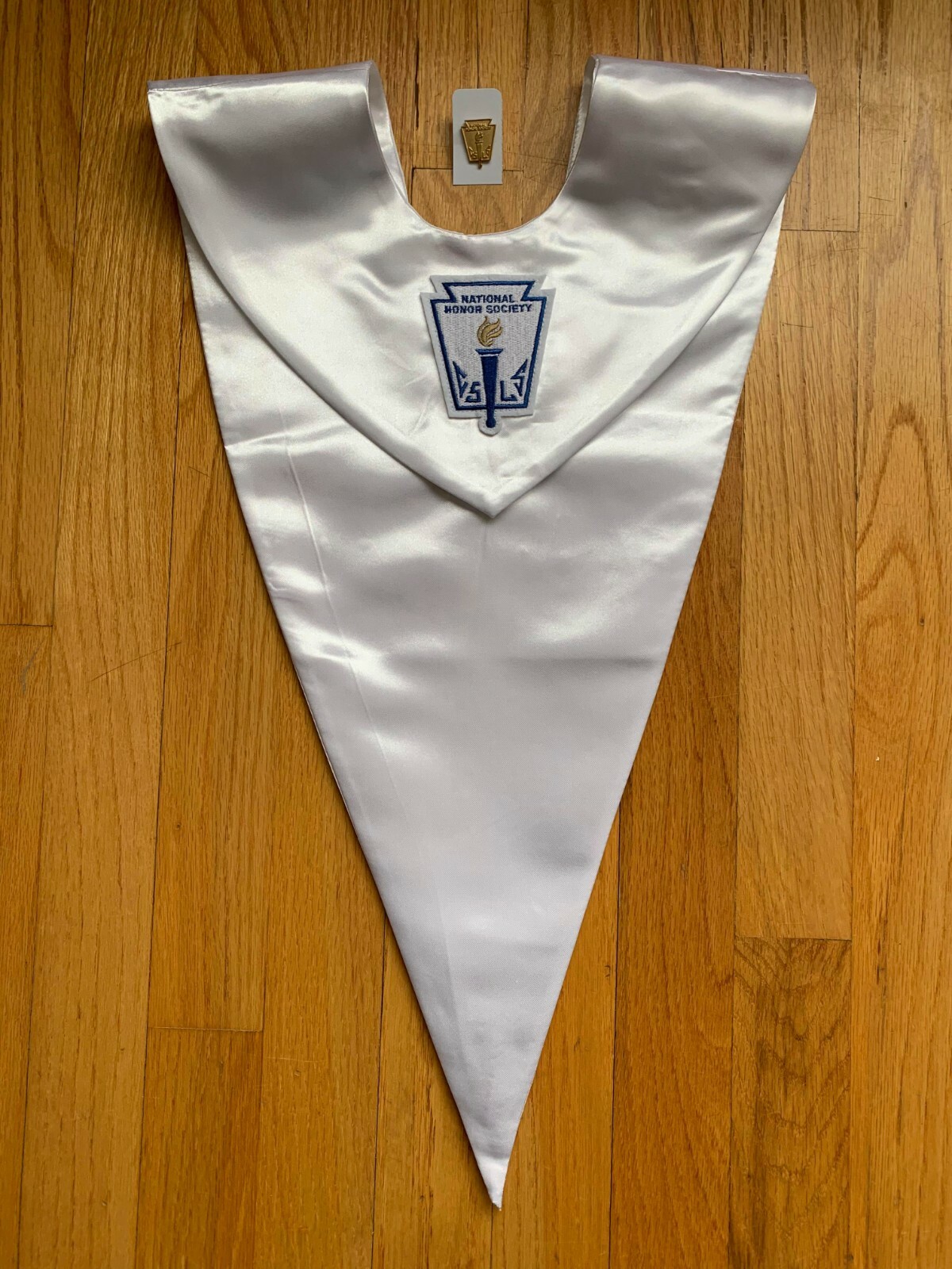 Official National Honor Society White Graduation Pendant Sash Stole w ...