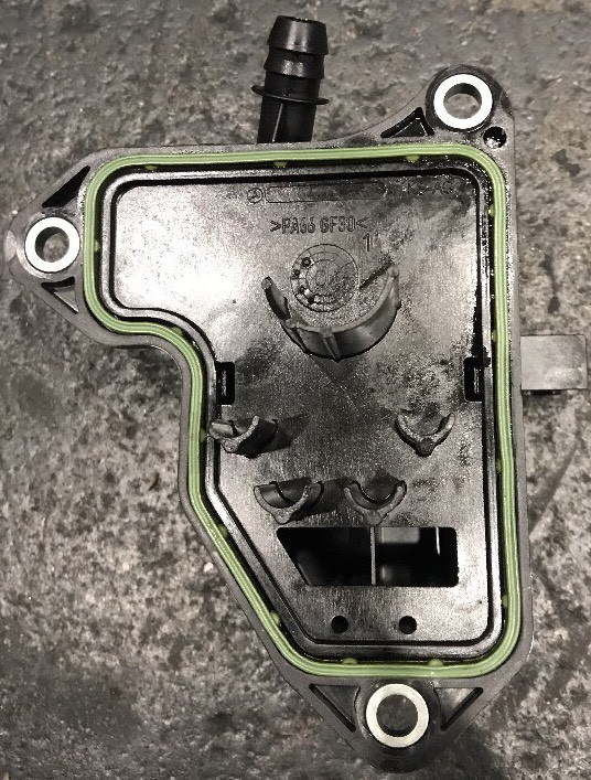 Mercedes Benz Oil Separator fits Mercedes ML350 C230 C300 S40 ...