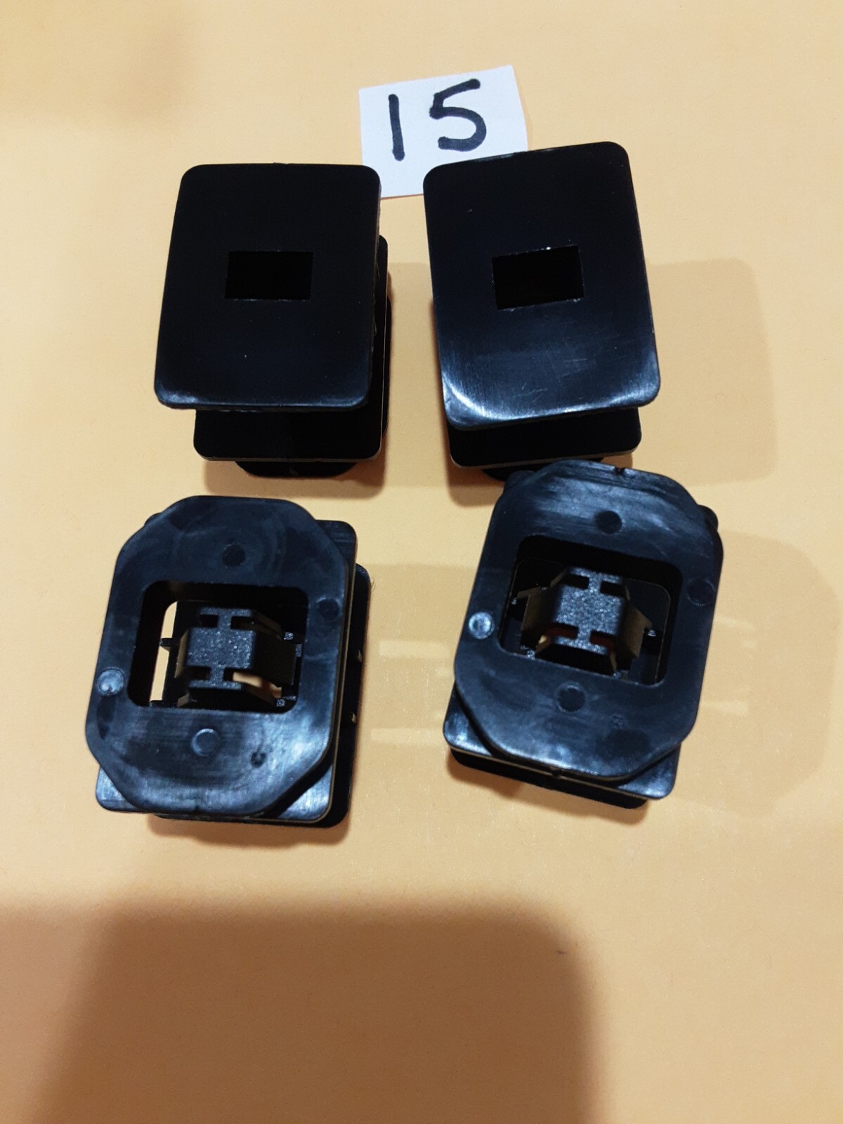 OEM Rocker Panel Moulding Clips Fits Ford W718456-S300 - Box of 15 | eBay