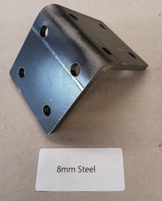 ANGLE BRACKETS 100 X 100 X 100MM Wide 8MM THICK Steel bolt On Angle ...