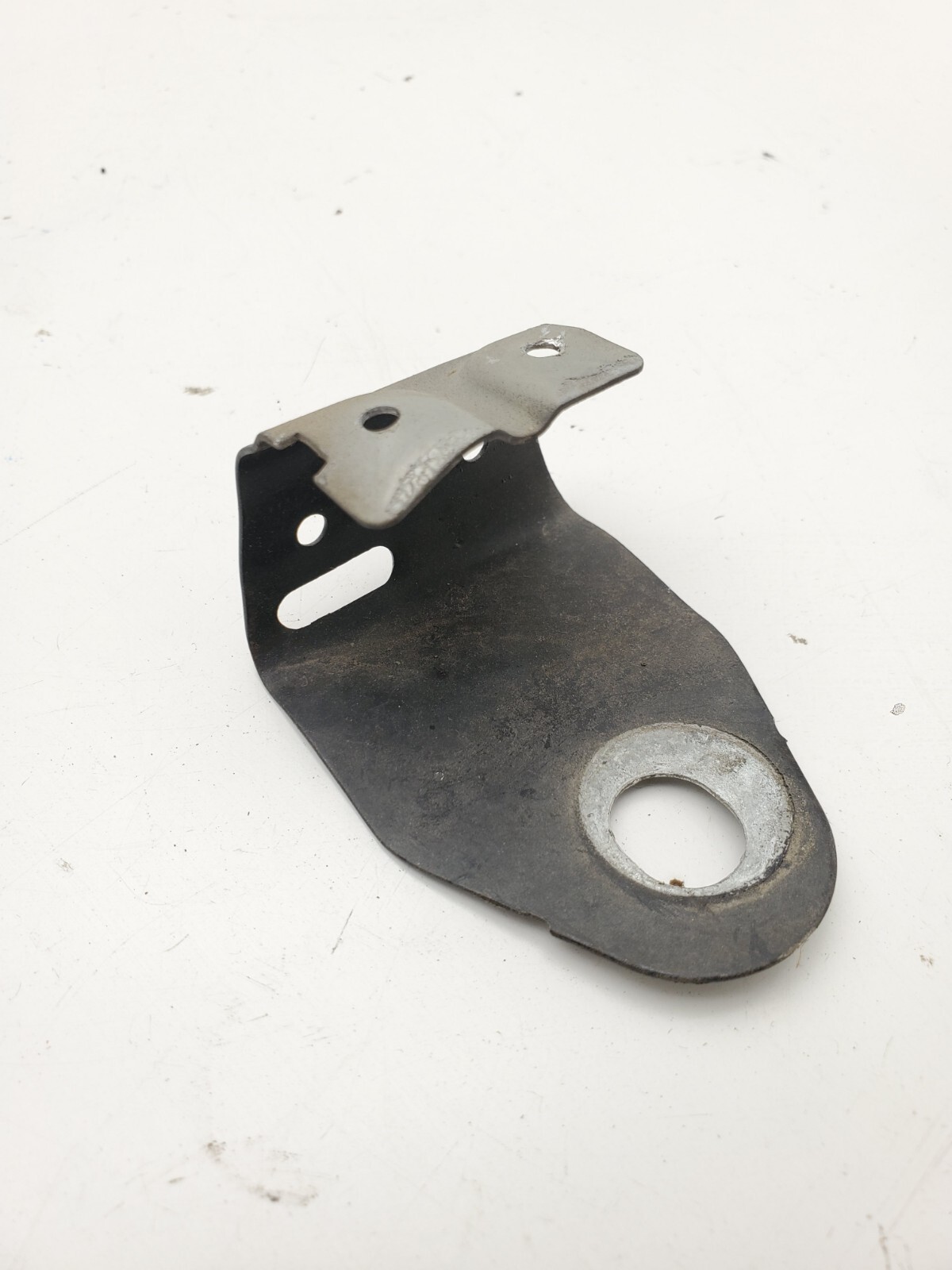 2009-2016 AUDI A4 S4 DRIVER FRONT LEFT FENDER REARWARD BRACKET TAB ...