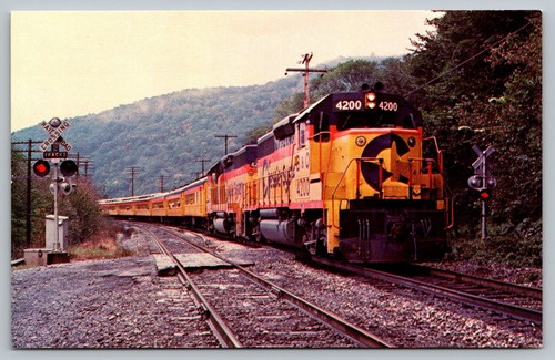 Chessie Steam Special Locomotive Unit Number 4200 VTG Postcard c1980 E5 ...