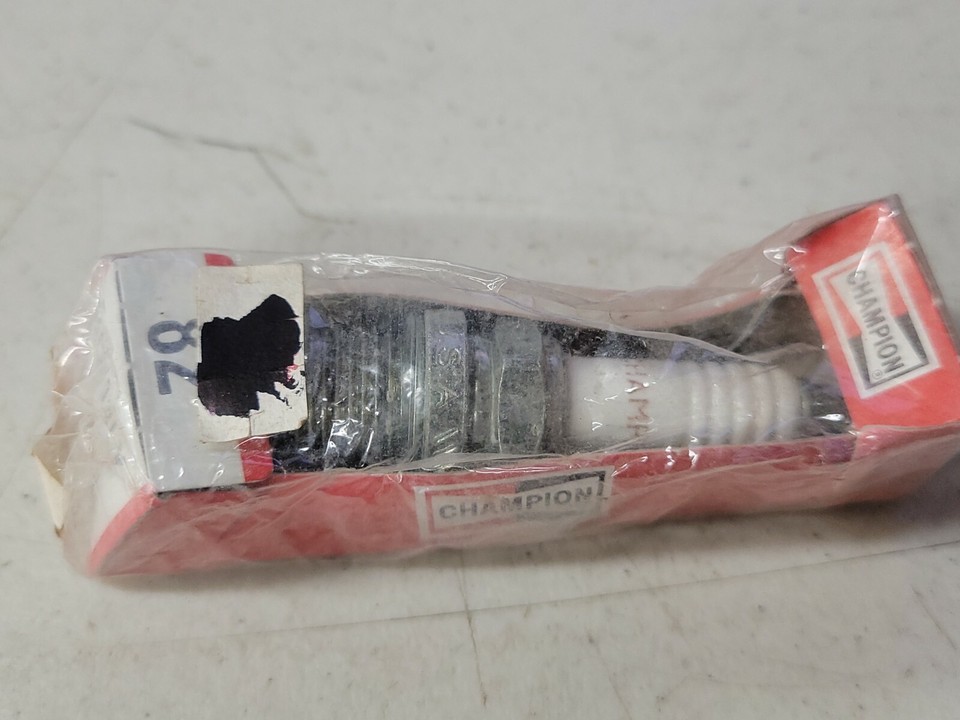 Champion 82 RFN14LY Spark Plug | eBay