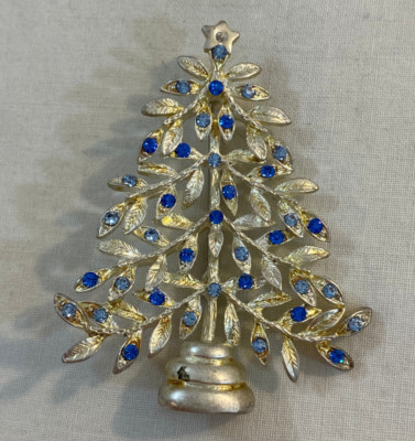 Kenneth Cole Silver Tone & Blue Rhinestone Decorated Christmas Tree Pin ...