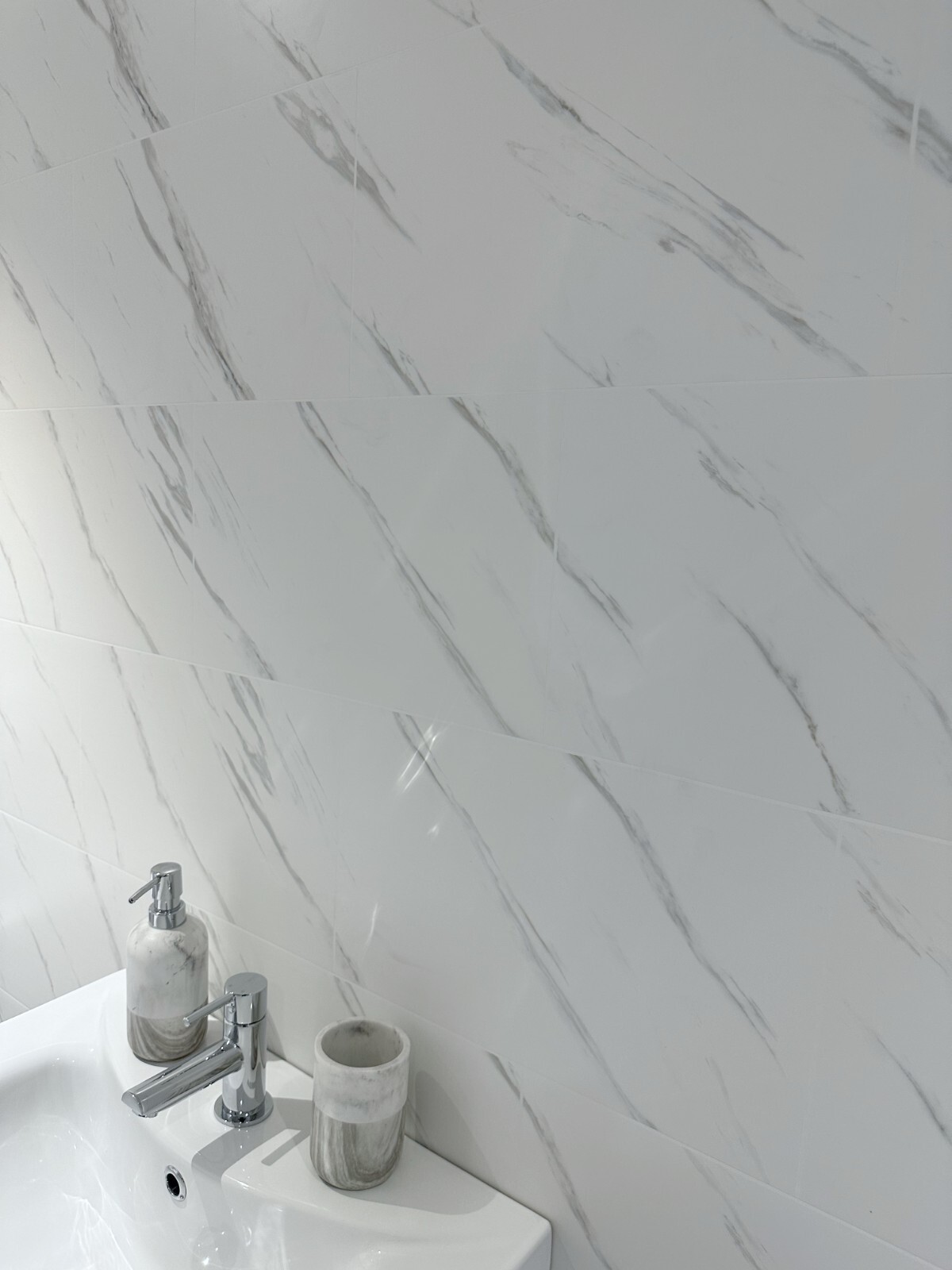 White Marble Grout Line Tile Effect Bathroom Panels PVC Shower Wet Wall ...