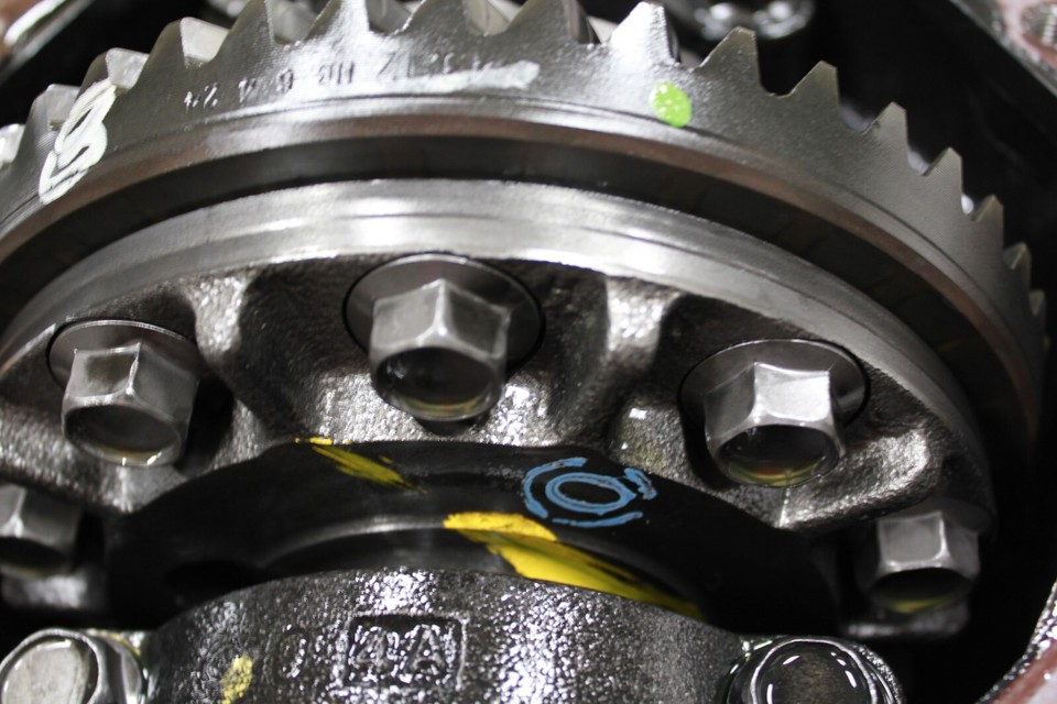 JDM Nissan Silvia 240SX S14 OEM VLSD ABS 6 Bolts 4.08 Ratio ...