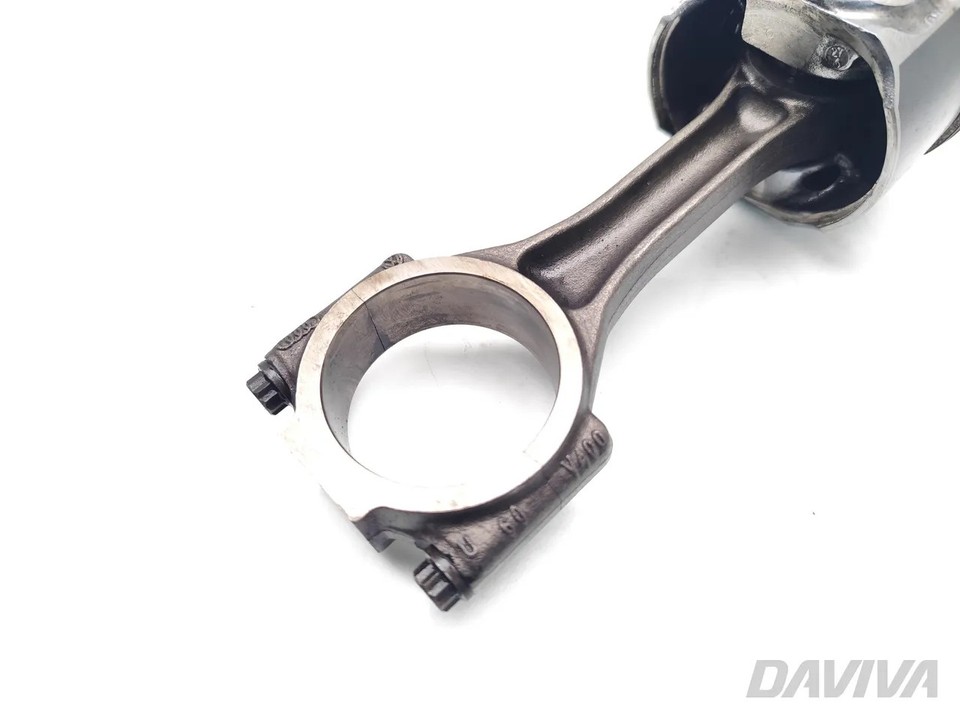 Mitsubishi Outlander Piston moteur avec bielle 2.0 DI-D Diesel 103kW ...