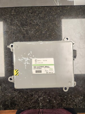 2004 - 2007 Jaguar XJ8 Vanden Plas Rear Electronic Module 2W9F-13B524 ...