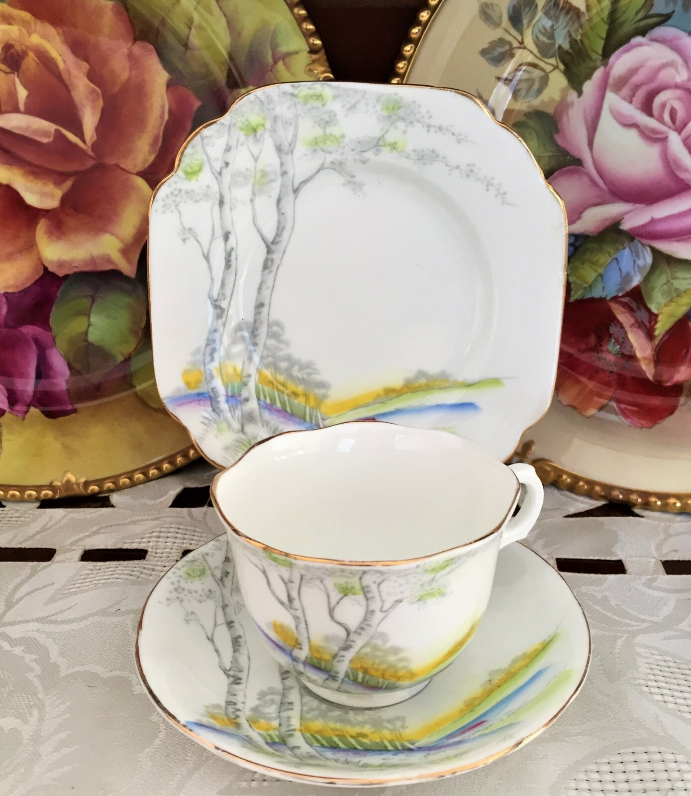 VINTAGE MELBA BONE CHINA GUARANTEED MADE IN ENGLAND FINE GRADE TRIO ...