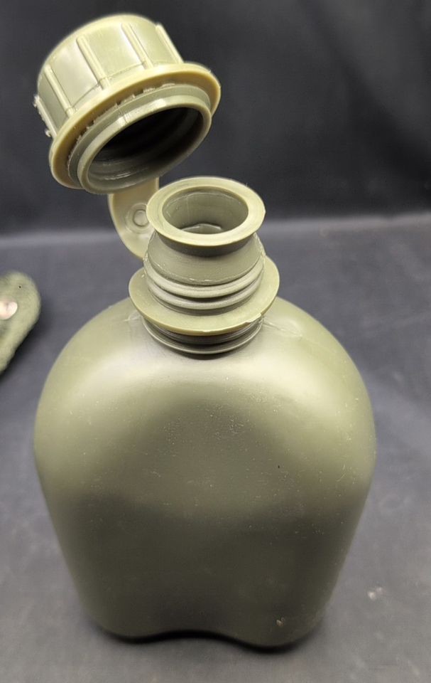 Mexican military canteen with digital camo cover NOS | eBay