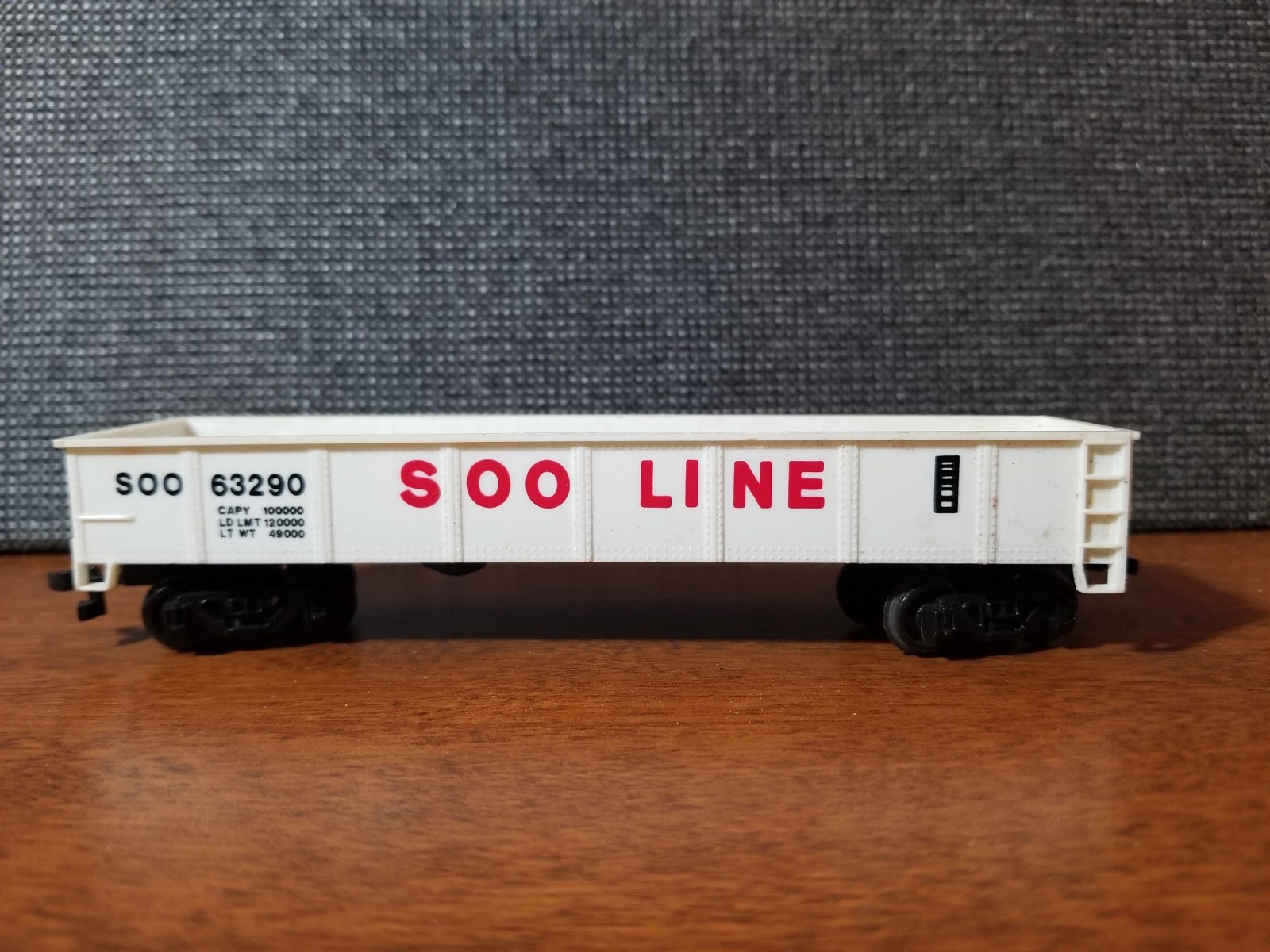 HO Scale Marx Soo Line Gondola #63290 White | eBay