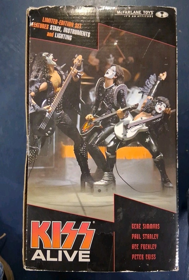 McFarlane Toys KISS ALIVE Deluxe Boxed Set Action Figures Rock Band ...