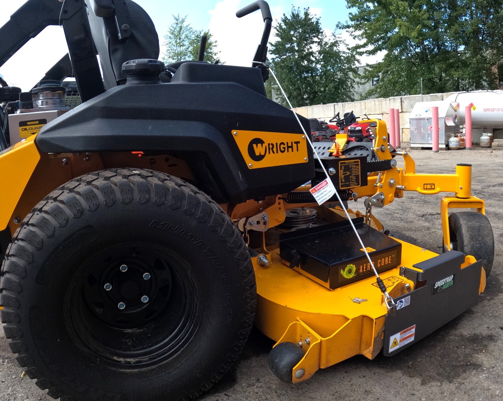 Speedtrap® Chute Blocker Wright™ ZXT™ 61" & 72" Mowers (90 second ...