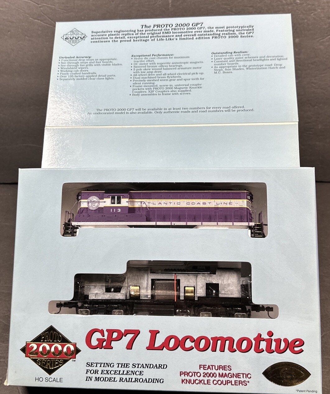 Proto 2000 HO Scale GP7 Atlantic Coast Line # 113 New 23553 RARE