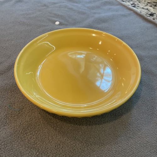 Fiesta Ware 8 1/8” Medium Pie Baker Plate yellow color. Excellent ...
