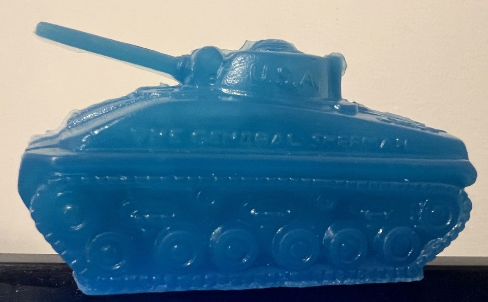 Mold-A-Rama Sherman Tank USA Military NY Worlds Fair Souvenir AQUA BLUE ...