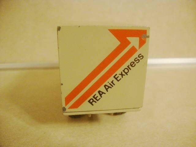 Vintage Advertising Toy REA Express Hi-Yo REA Awaaay! Delivery Truck ...