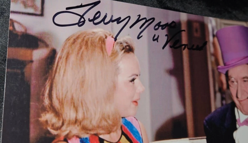 TERRY MOORE VENUS BURGESS MEREDITH THE PENGUIN SIGNED BATMAN 1966 8x10 ...