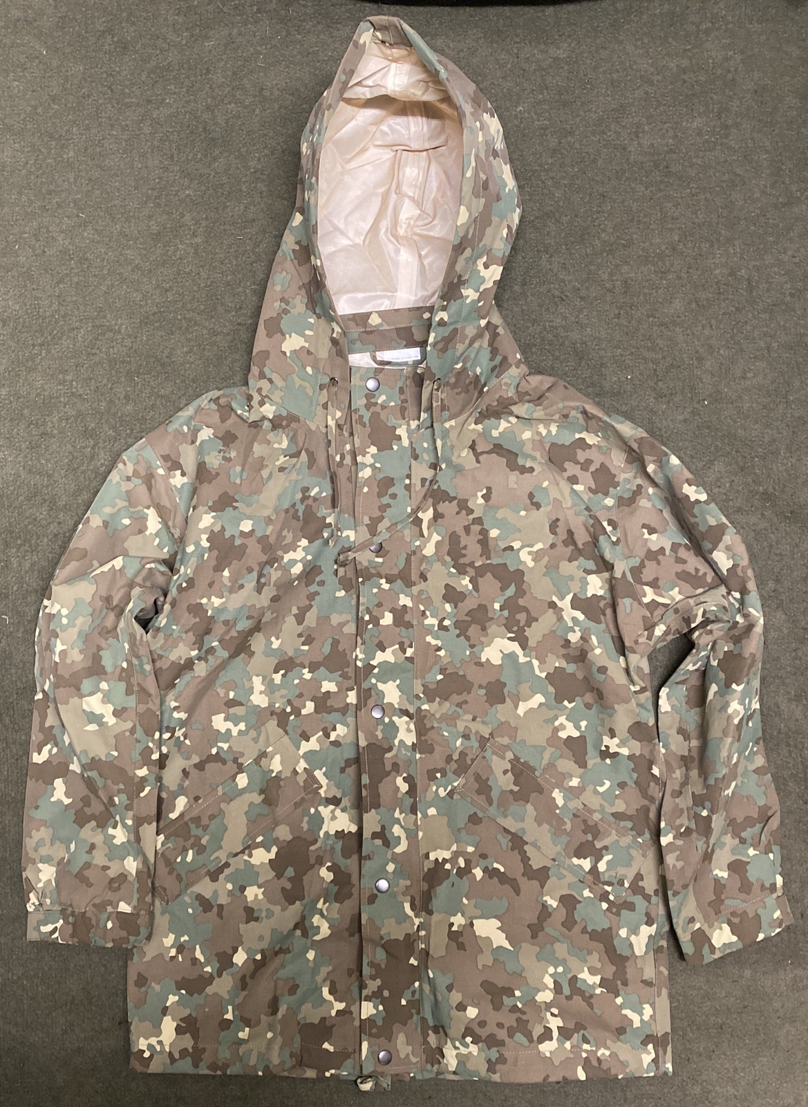 NEW ROMANIAN ARMY M2017 CAMOUFLAGE GORETEX COMBAT JACKET. SMALL-REGULAR ...