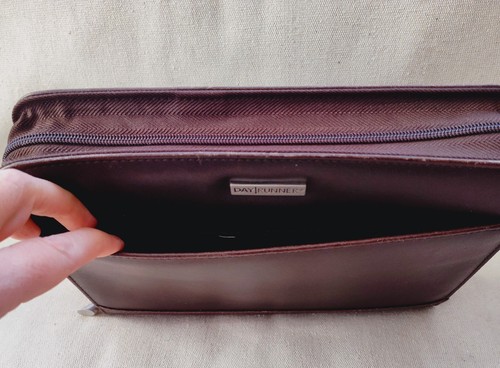 Day Runner Undated 7-Ring Zip Planner LOADED Dividers Tools Pockets At ...