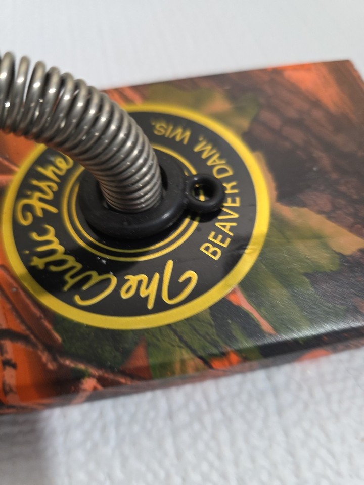 Wisconsin Beaver Dam Ice Fishing Tip Up RARE Realtree Orange Camo | eBay