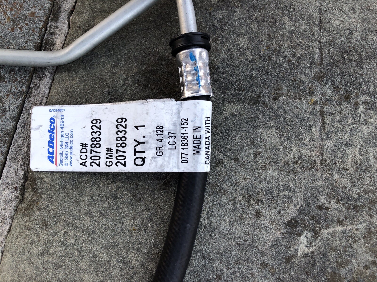 2007 GM Hummer H3 Automatic Transmission Lines ACD 15196327 and ...