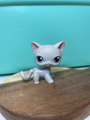 LPS Littlest Pet Shop Gray Short hair Cat Blue Eyes #246 Authentic ...
