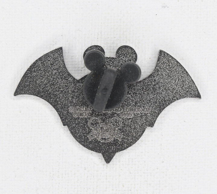Disney 2002 MNSSHP Bat Shaped W/ Mickey & Goofy's Silhouettes In Moon ...