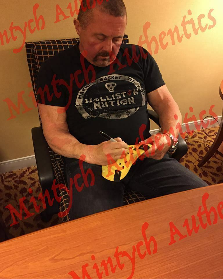 Kane Hodder autographed Jason Voorhees hockey mask Friday The 13th ...