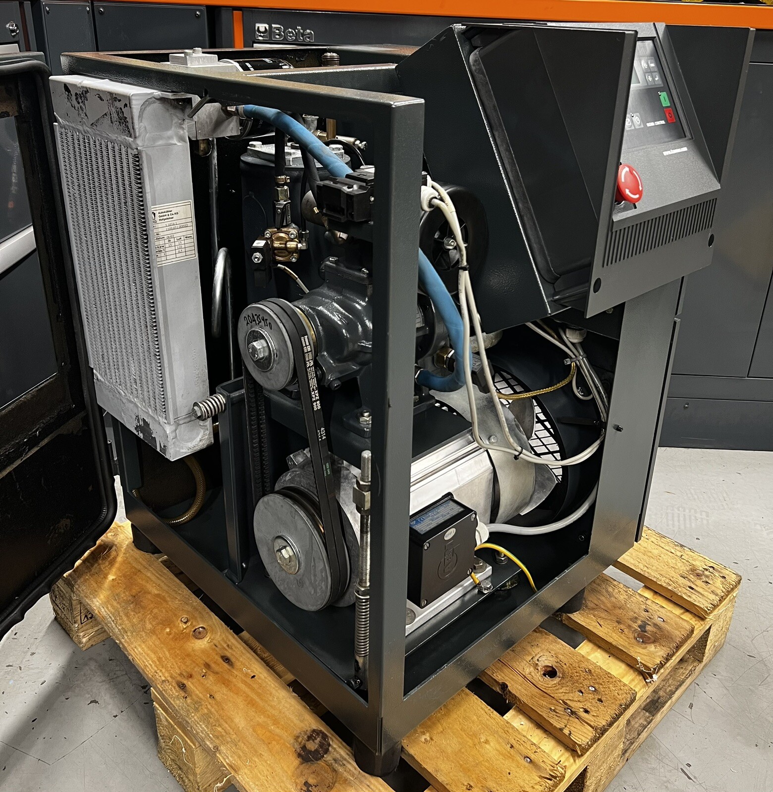 HPC / Kaeser SM8 Floor Mounted Rotary Screw Compressor 5.5Kw! 28.8Cfm ...