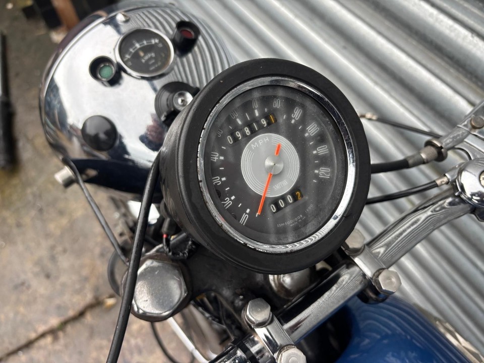 BSA B25 STARFIRE 250 RUNS MINT! OFFERS PX C15 SS BANTAM TRIUMPH TR25 ...