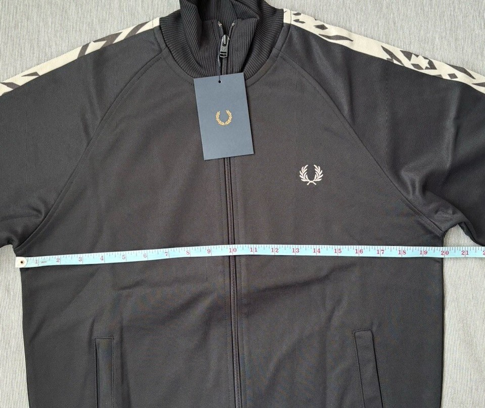 Fred Perry Mens Tracksuit Jacket Size S (Pit To Pit 20 Inches) Fit ...