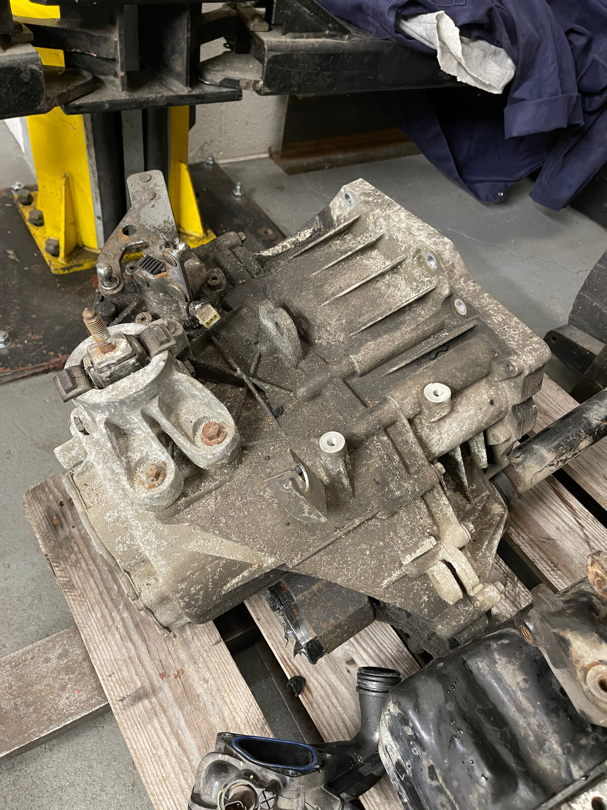 Mini Cooper S 1.6 R55 R56 R57 N14 Turbo 6 SPEED MANUAL GEARBOX | eBay