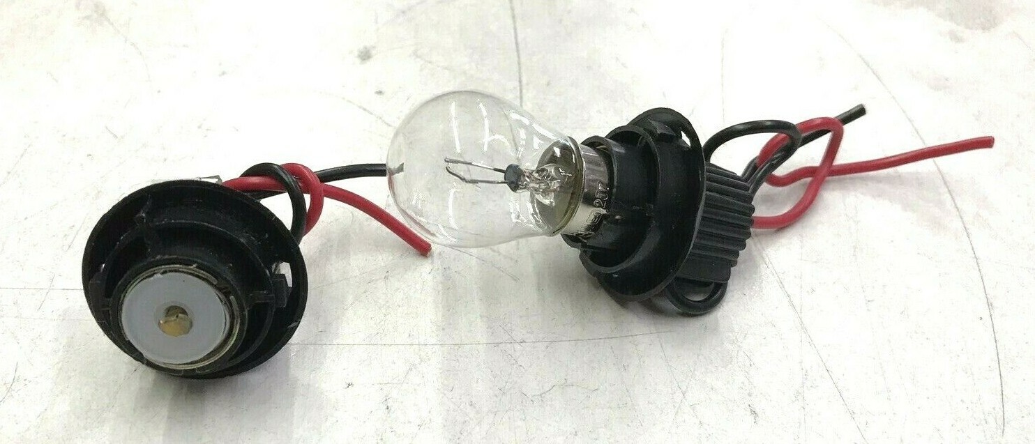 2X 382 Bulb Holder Connector 12V 21w TAIL AND BRAKE FOG REVERSE FITS ...