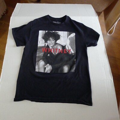 Whitney Houston Graphics Short Sleeve Boxy Cropped Black T-Shirt Small ...