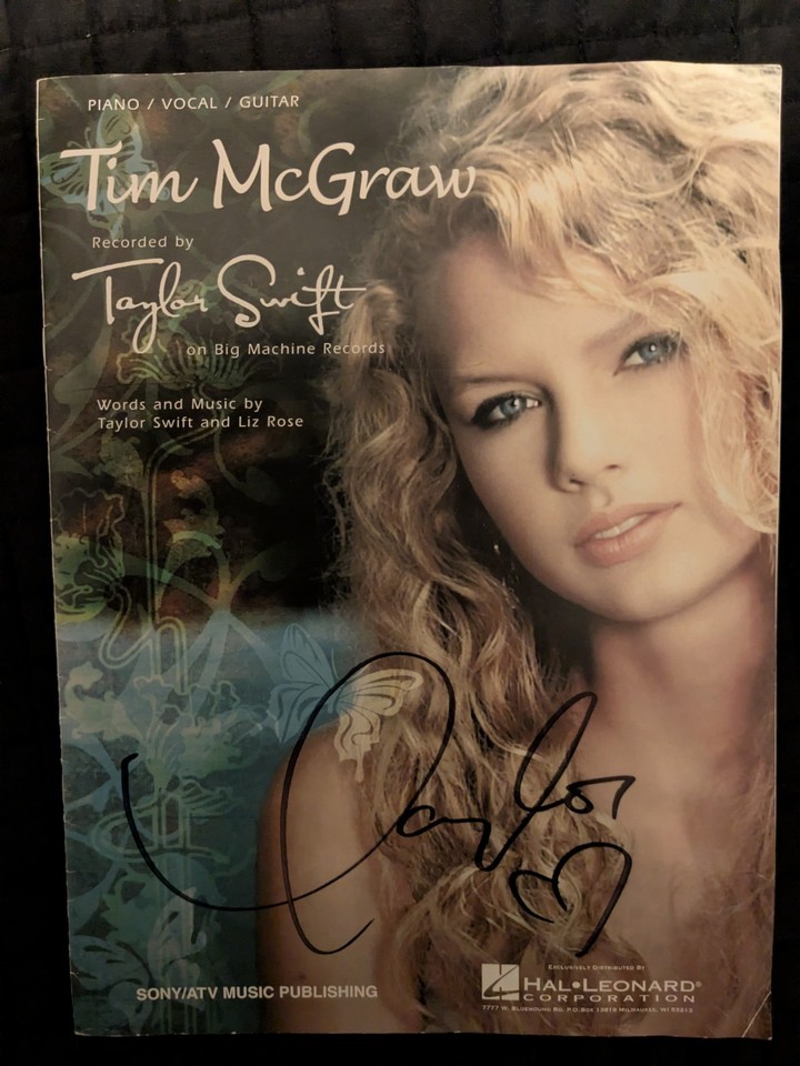 Taylor Swift Signed Autograph Debut Tim McGraw Booklet Song Book ...