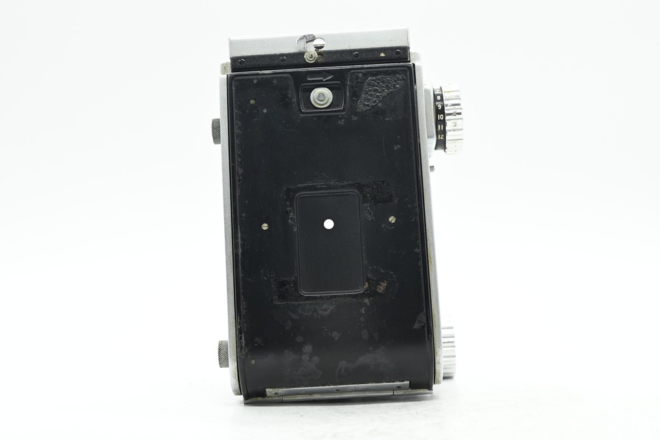 Mamiya Mamiyaflex TLR C2 Medium Format Twin Lens Reflex Film Camera ...